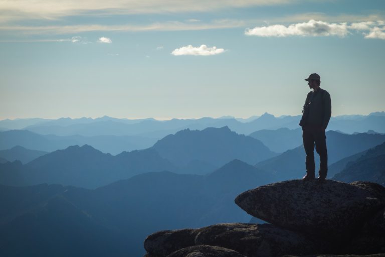 Enchantment Lakes Backpacking Guide | CleverHiker