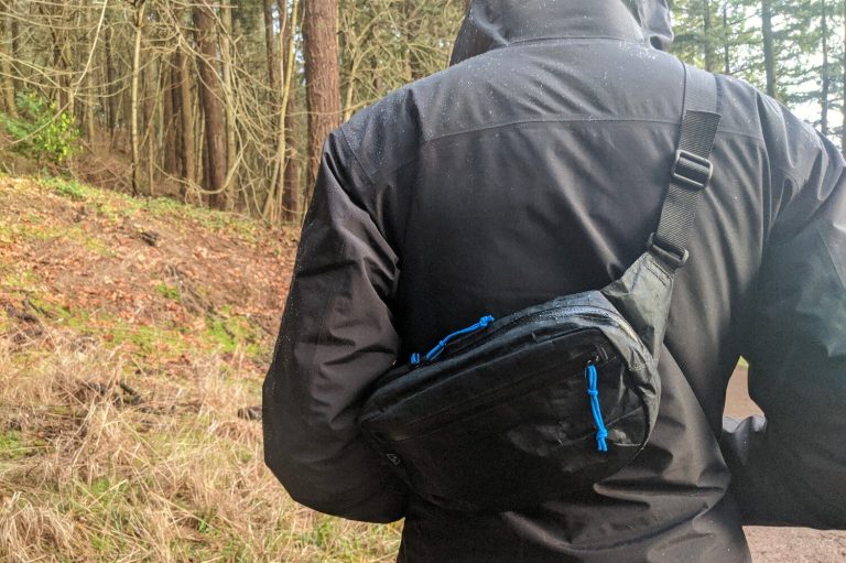 Hyperlite Mountain Gear Versa Ultralight Fanny Pack Review | CleverHiker
