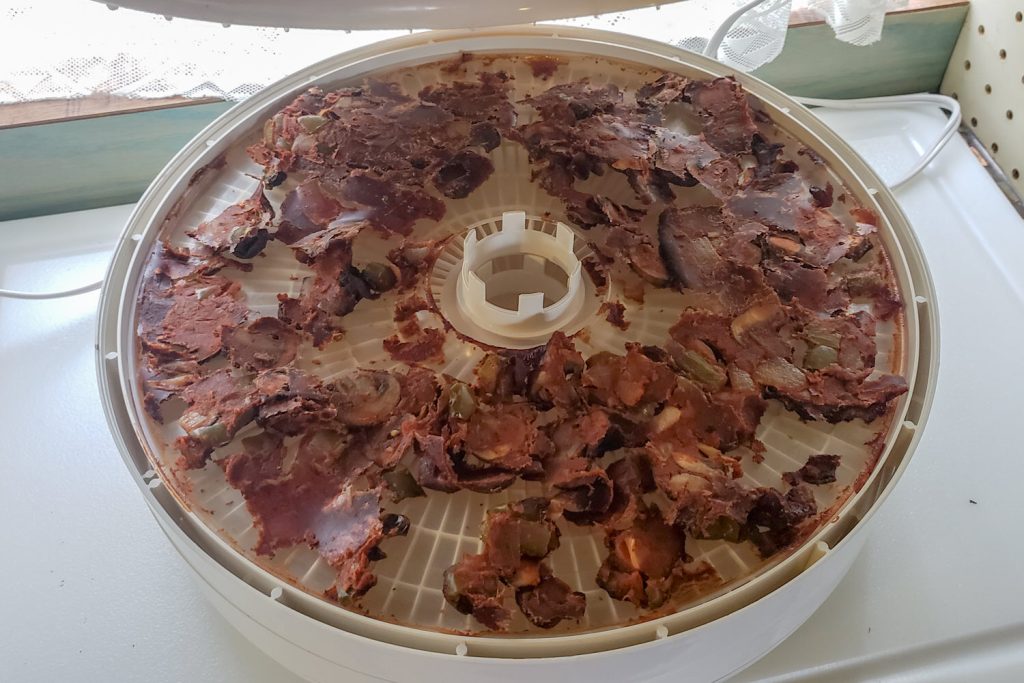 Backpacking Meal Recipes & How to Dehydrate Food for Camping | CleverHiker