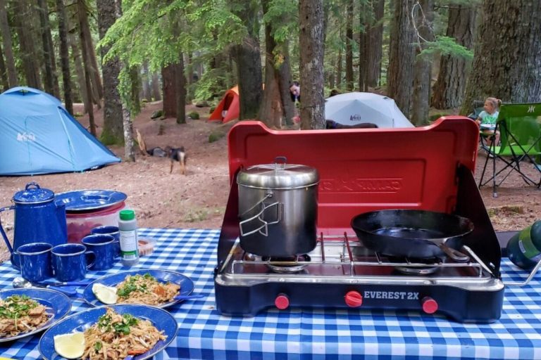 The Ultimate Camping Checklist & Essentials To Pack | CleverHiker
