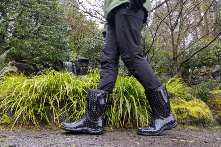 The 7 Best Rain Boots for Women of 2025 | CleverHiker