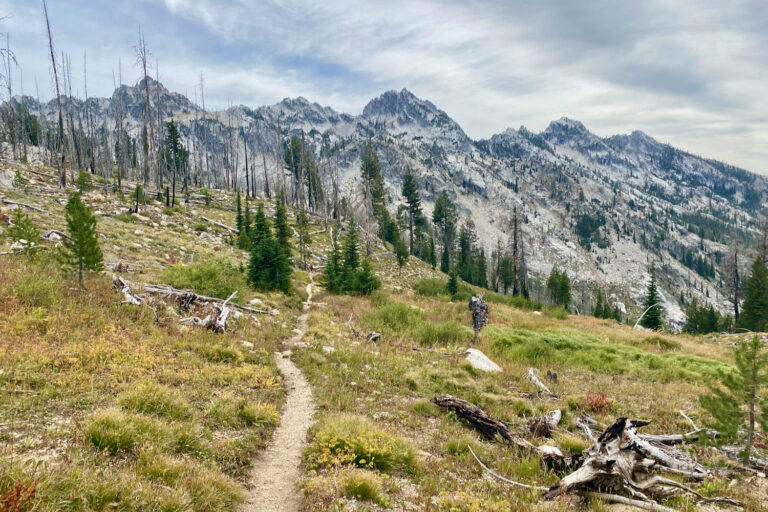 A Complete Guide to Hiking the Grand Sawtooth Loop | CleverHiker