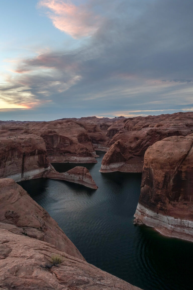Reflection Canyon Ultimate Backpacking Guide | CleverHiker