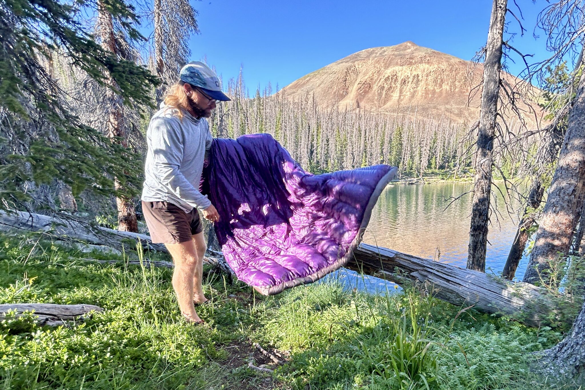 Enlightened Equipment Revelation 20 Quilt Review | CleverHiker