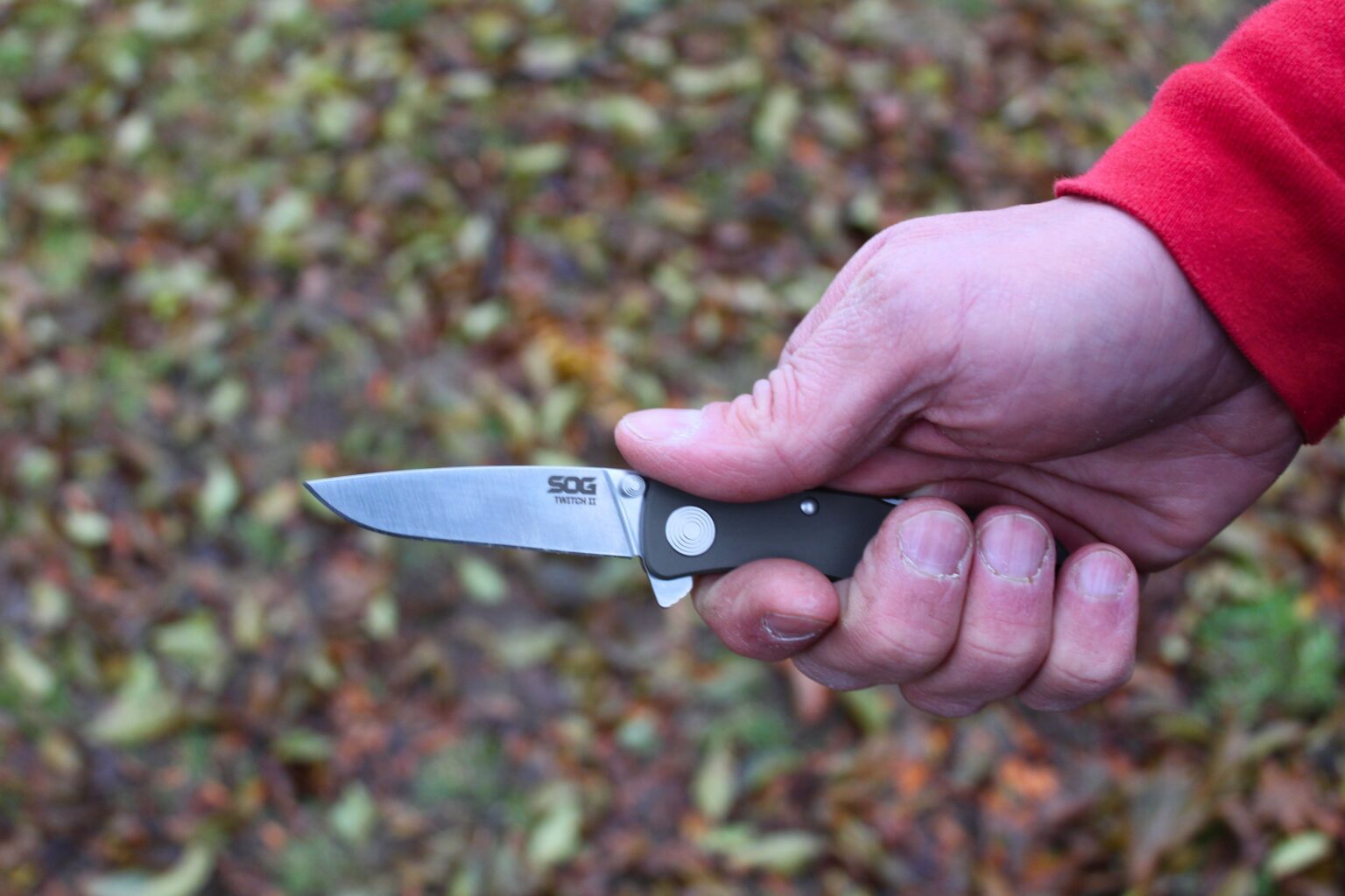 SOG Twitch II Pocket Knife Review | CleverHiker