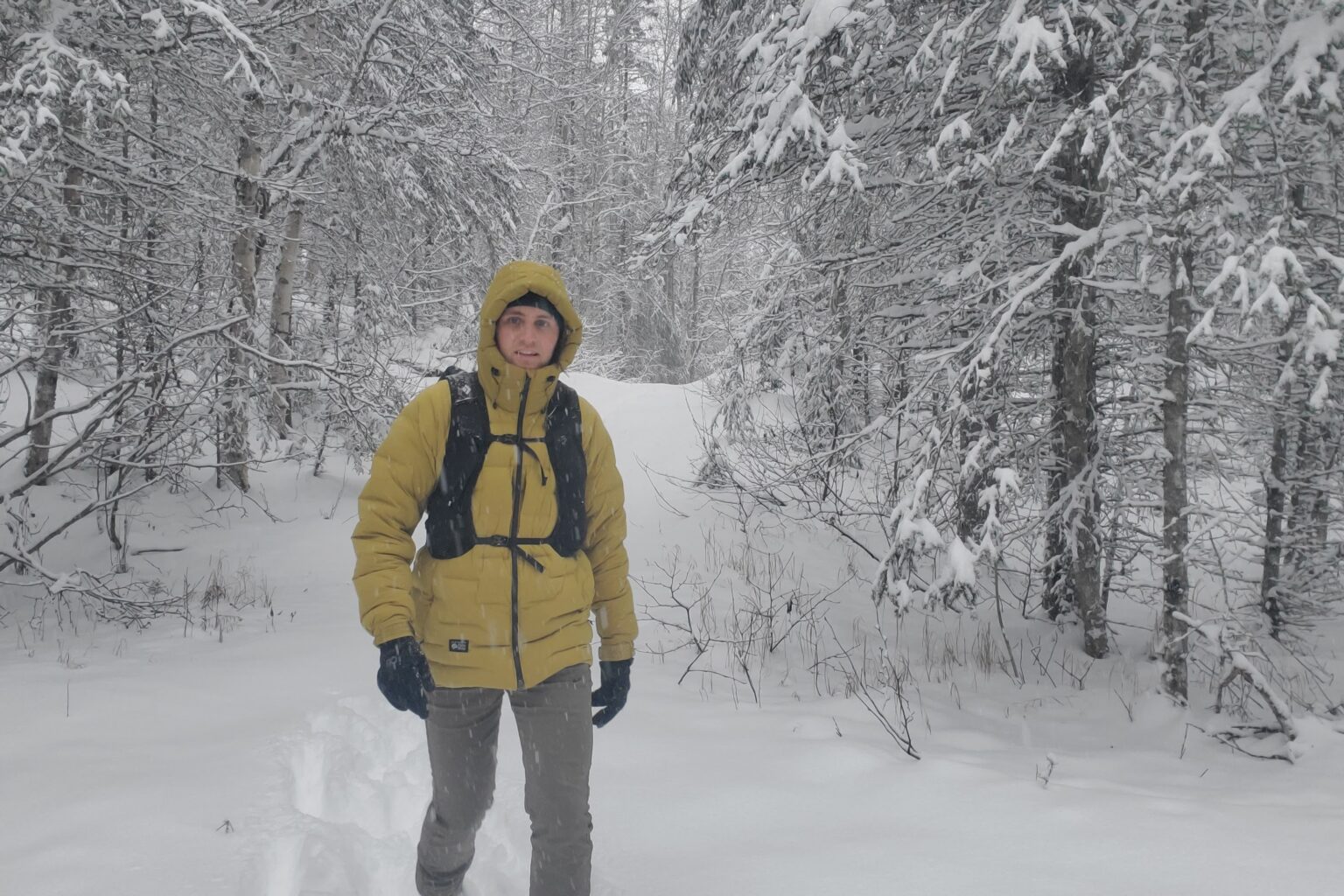 Outdoor Research Flurry Sensor Gloves Review | CleverHiker