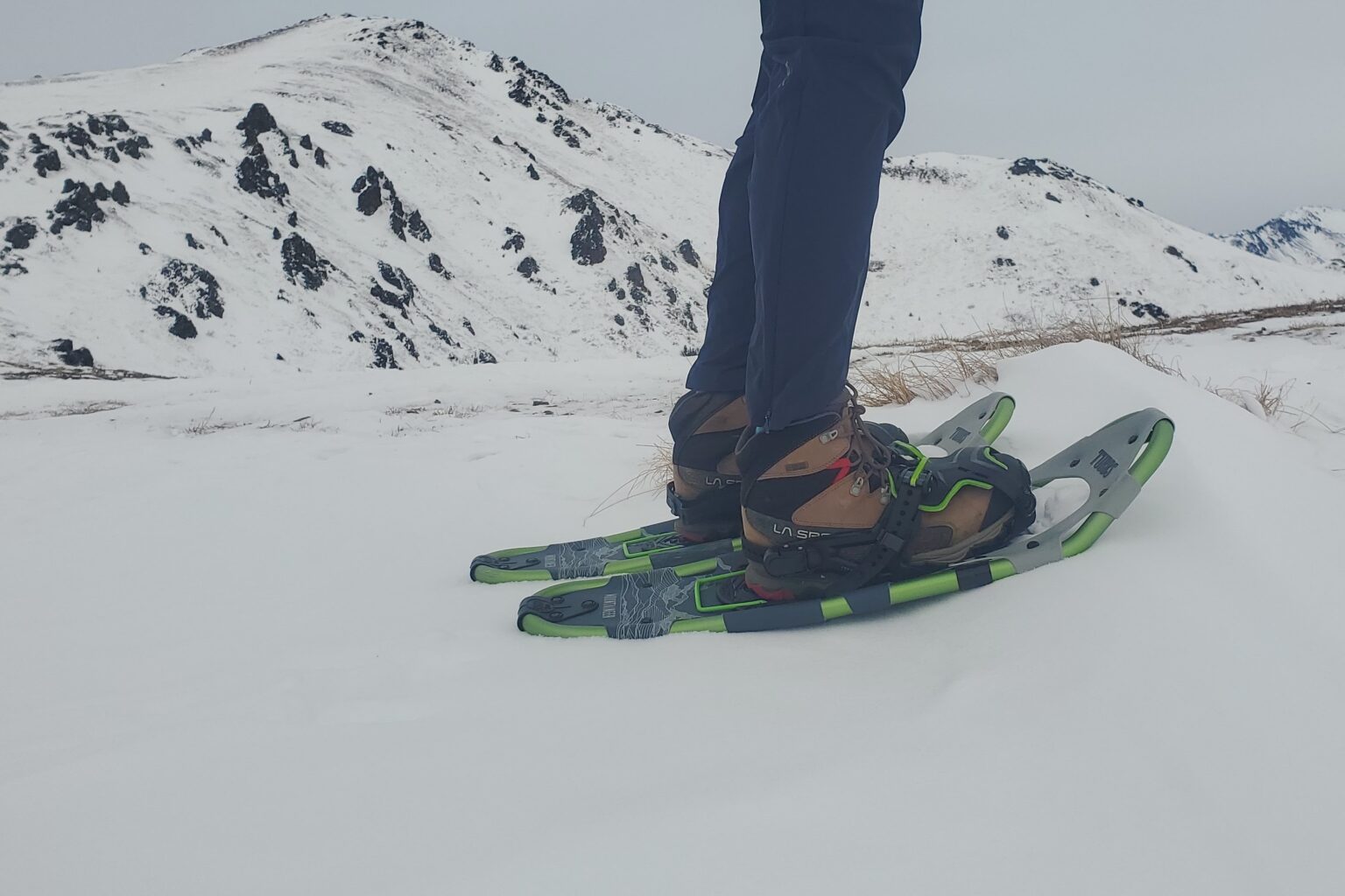Tubbs Mountaineer Snowshoes Review | CleverHiker