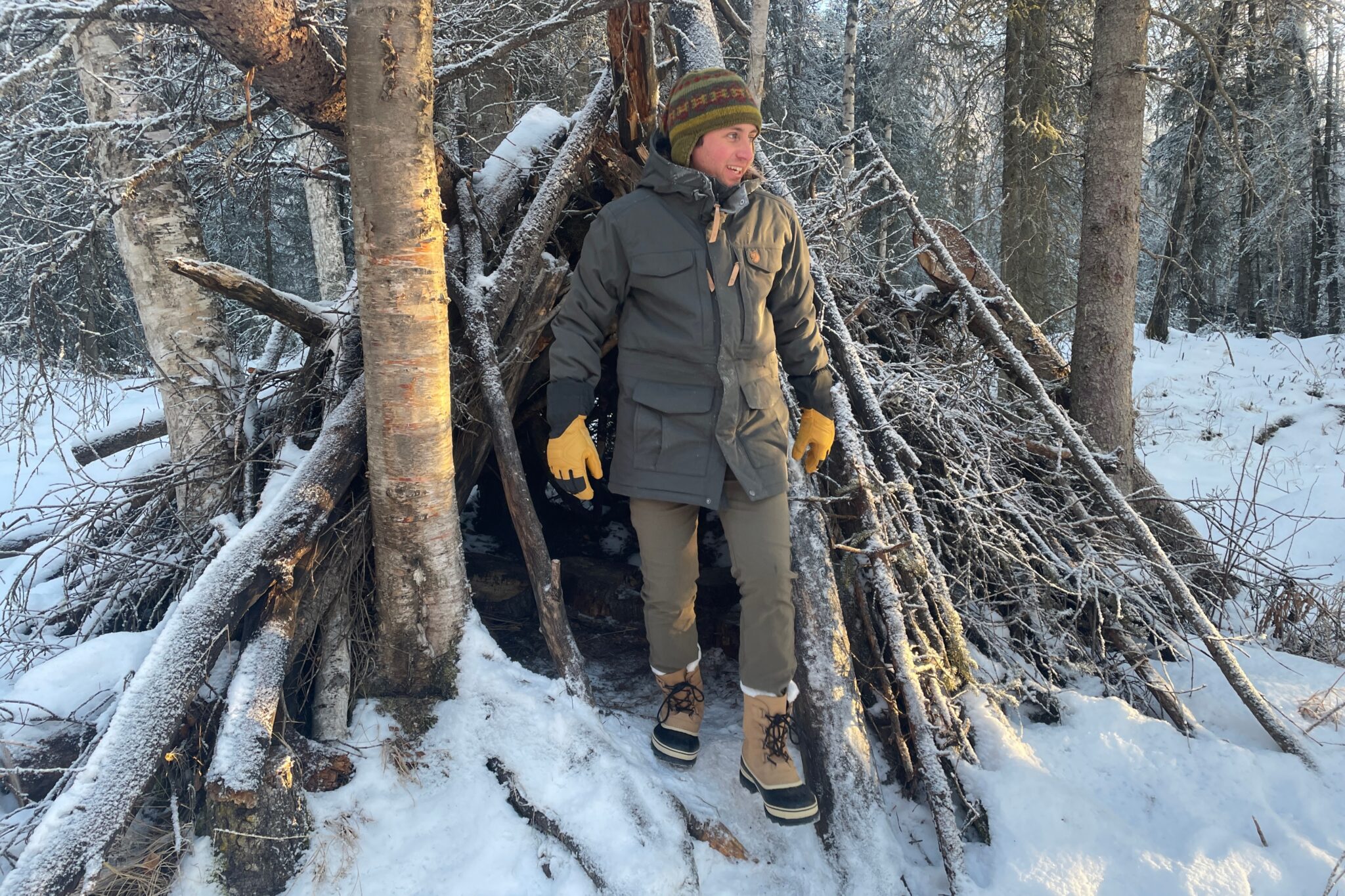 Men's Fjallraven Nuuk Insulated Parka Review | CleverHiker