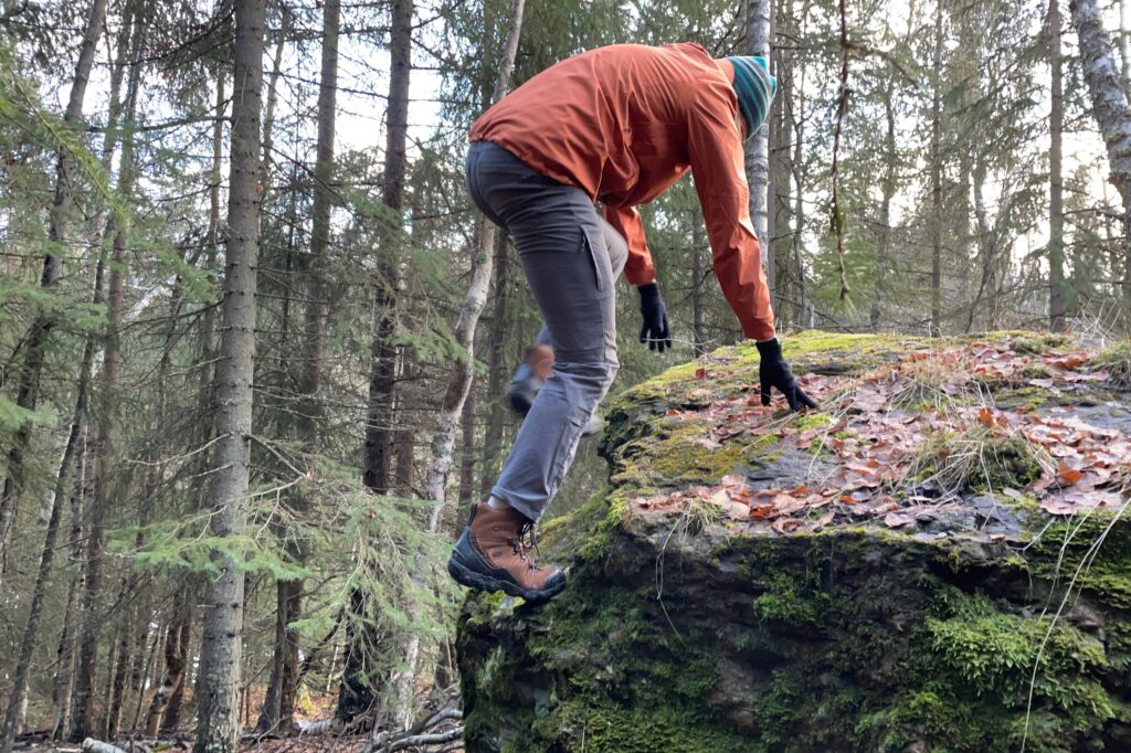 10 Best Winter Gloves of 2026, Tested for Cold Weather | CleverHiker
